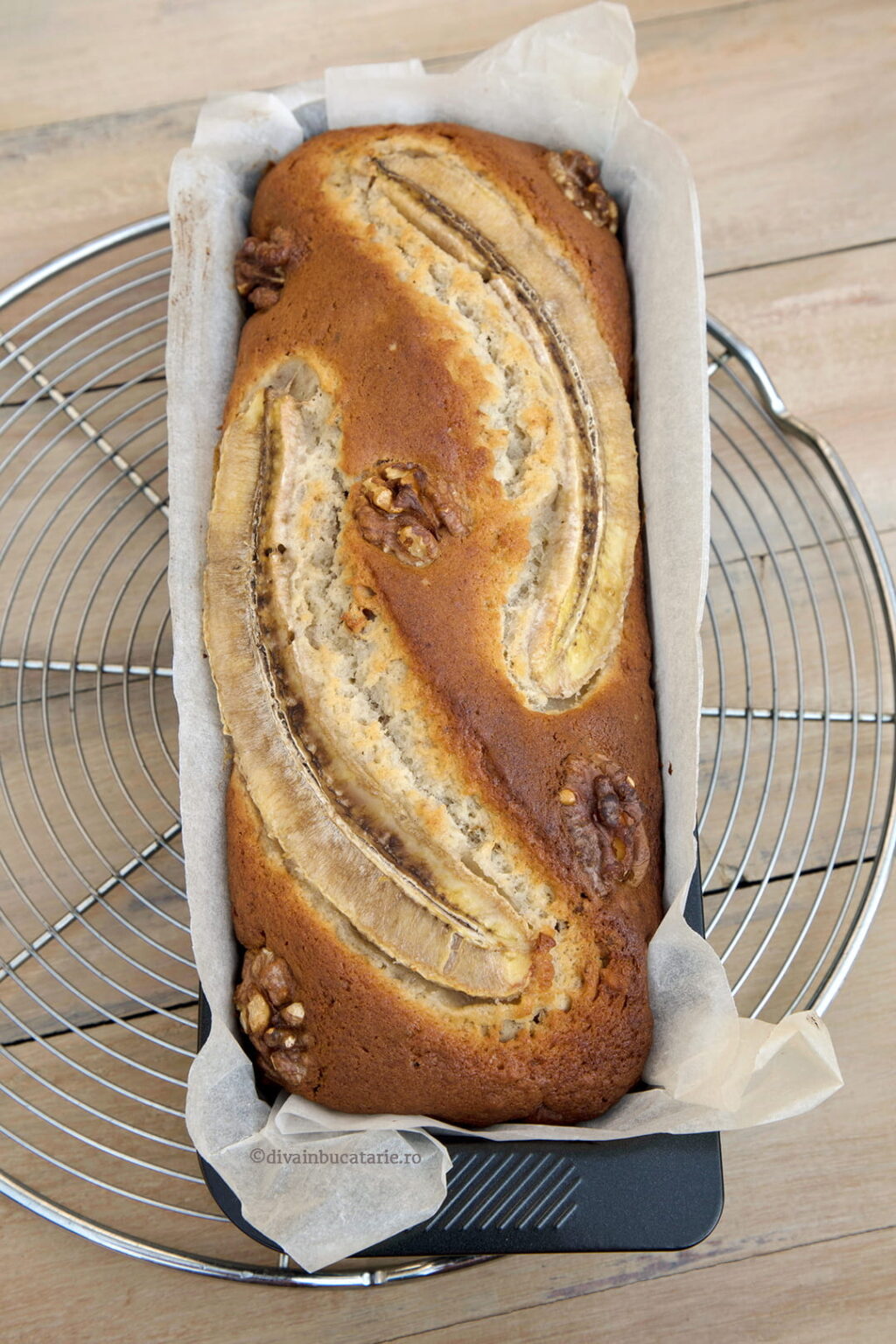 Banana bread - Diva in Bucatarie