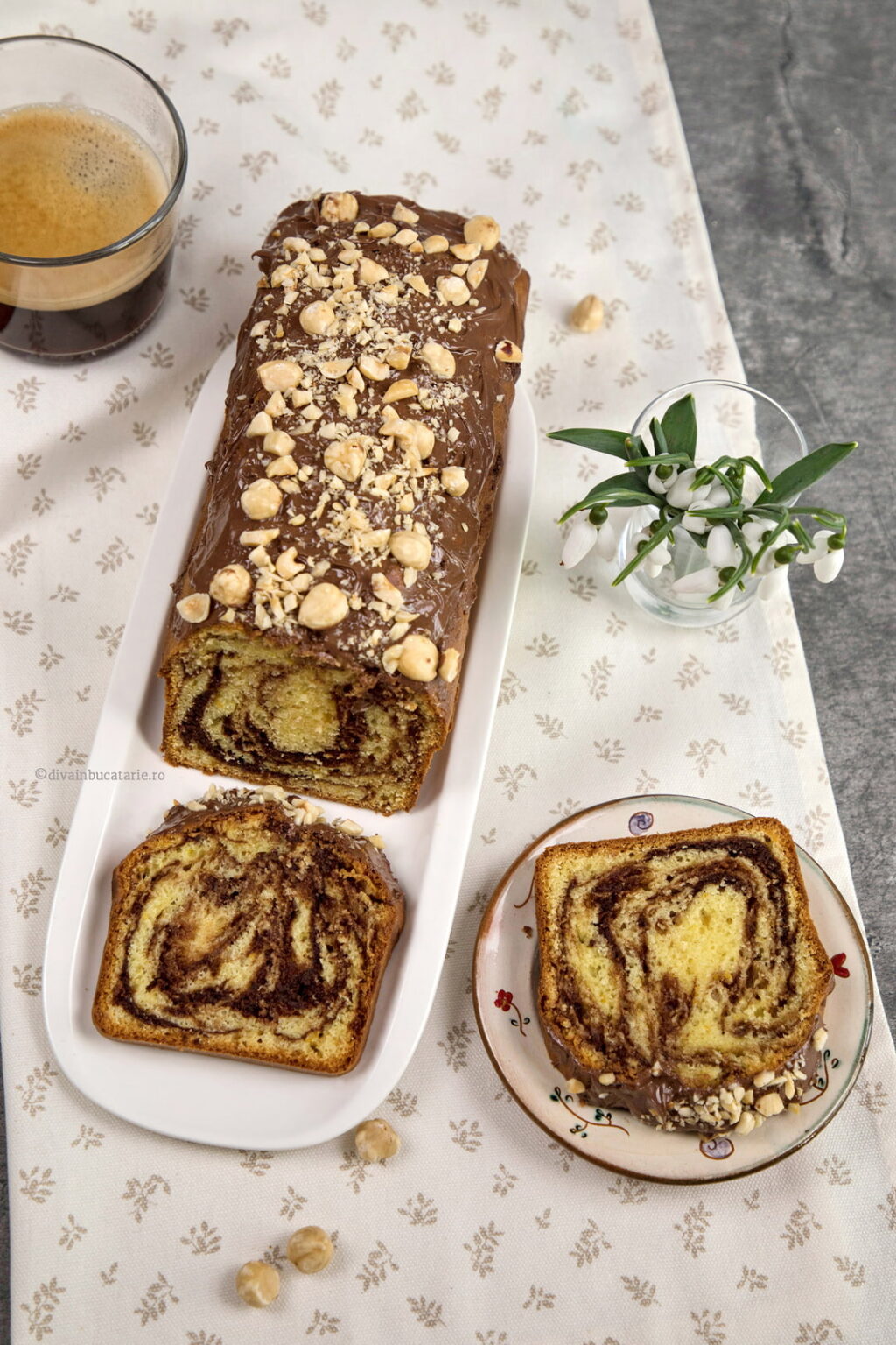 Chec cu iaurt si Nutella – desert simplu si delicios - Diva in Bucatarie